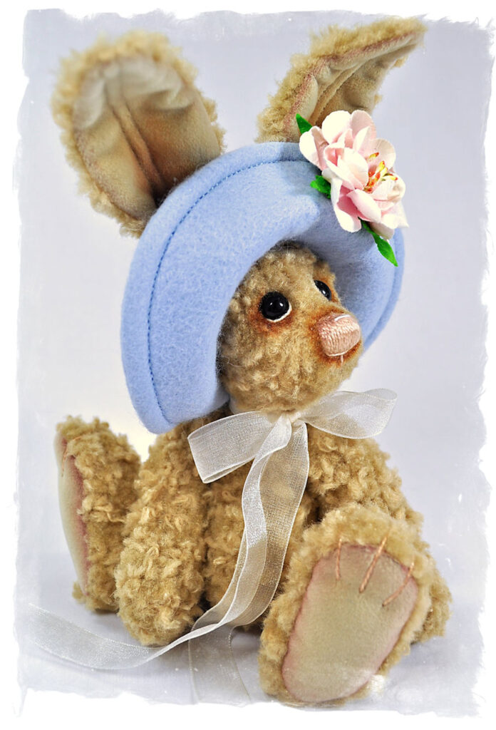 PDF: Lottie Hare Sewing Pattern : Raggy Dolls Craft Supplies